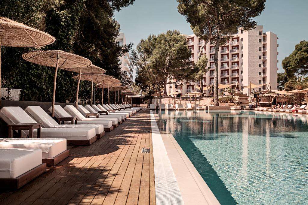 Cook's Club @ Mallorca | Caramelo Palma Beach **** | weflycheap