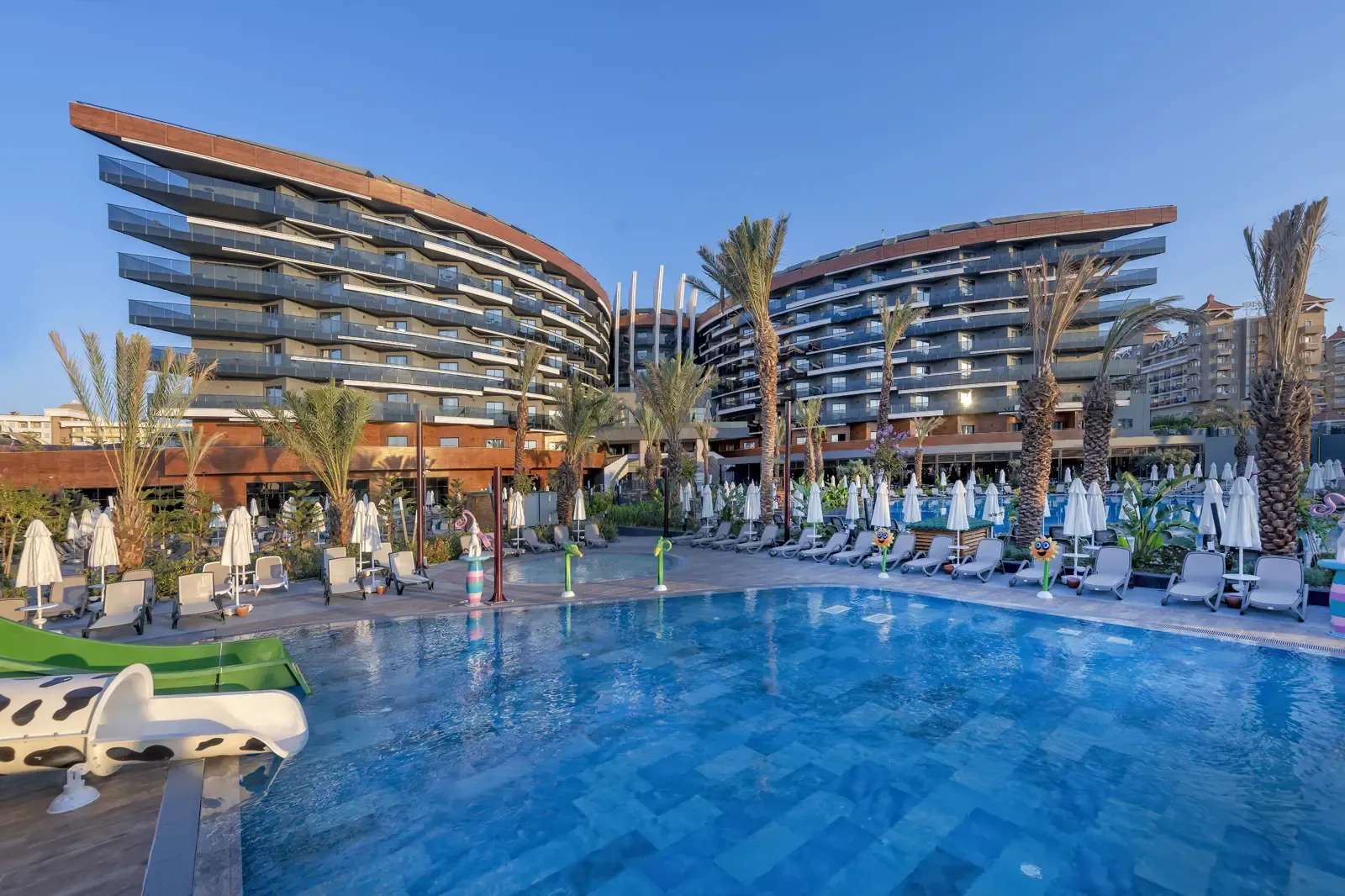 Ga 8 dagen naar Side | Kirman Calyptus Resort & Spa ***** | weflycheap